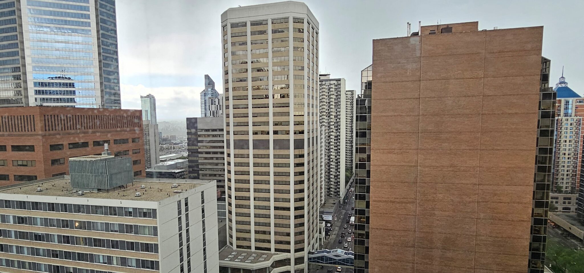 AMEC Place - realpropertieslimited.com